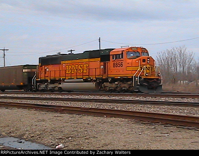 BNSF 8856
